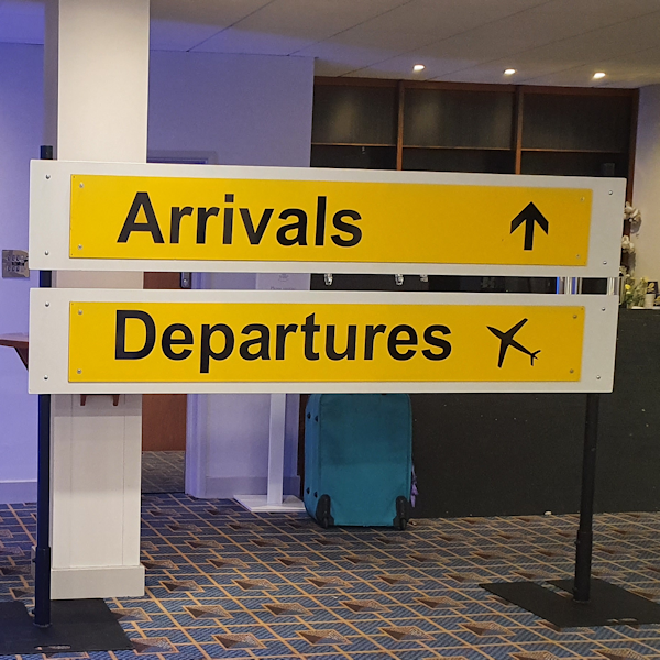 Airport Signs – CJ Props